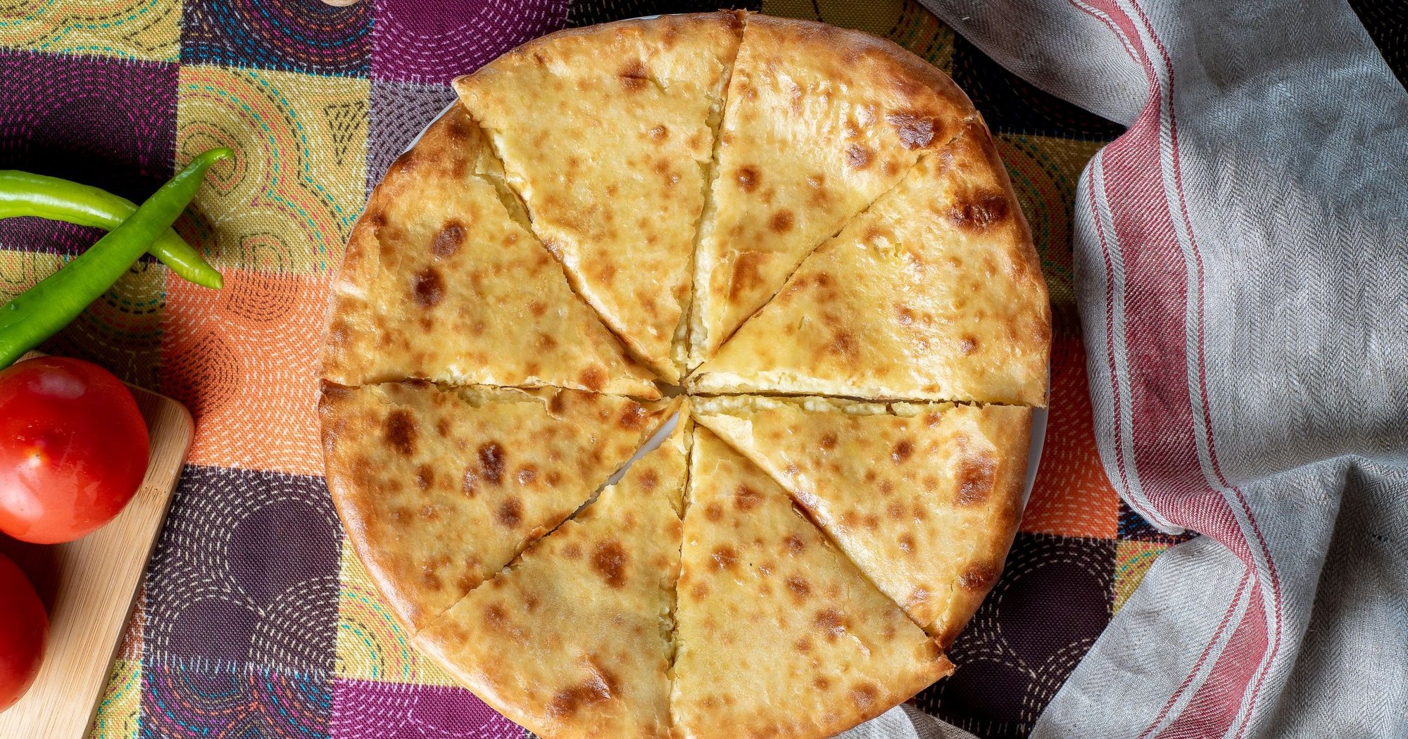 Rezept für Chatschapuri: Georgisches Käsefladenbrot | Blog
